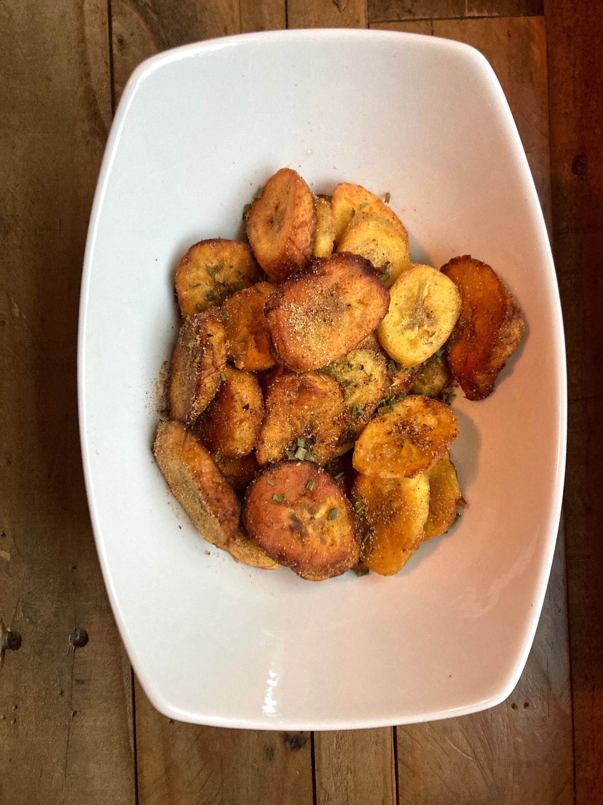 Crispy Fried Plantains with Pluck Seasoning (Pluck-tains)